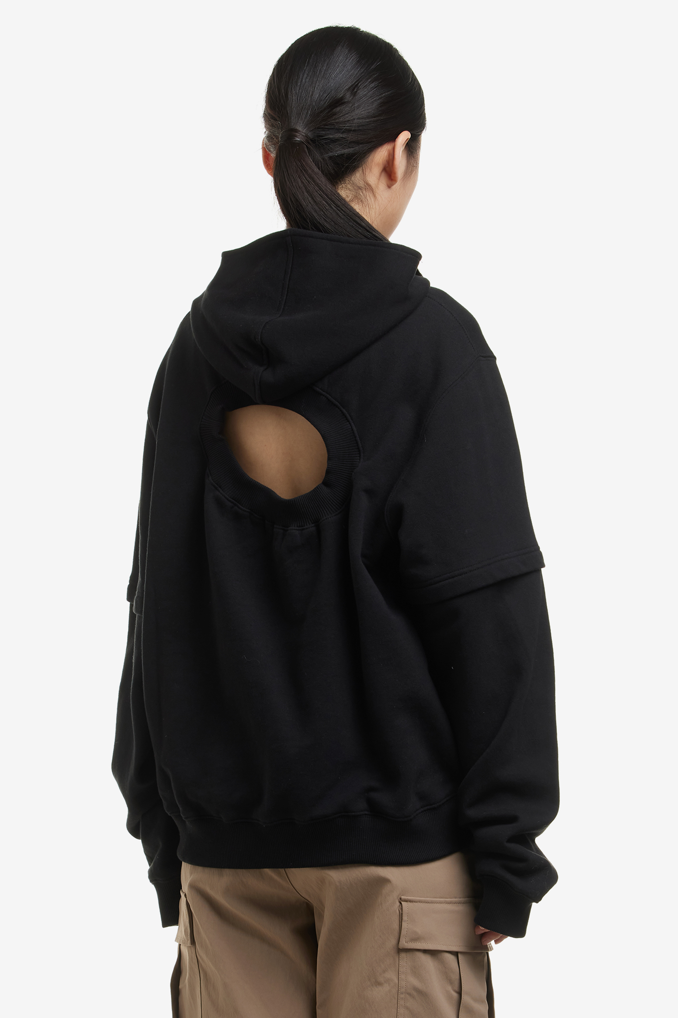 LESUGIATELIER-BACK CUT-OUT LAYERED HOODIE 256800 | 웍스아웃